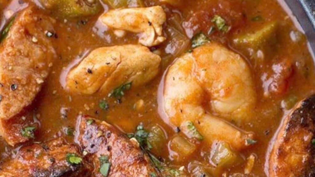 Gumbo and Jambalaya Get Mashed up For Gumbo-laya - Viral Recipes