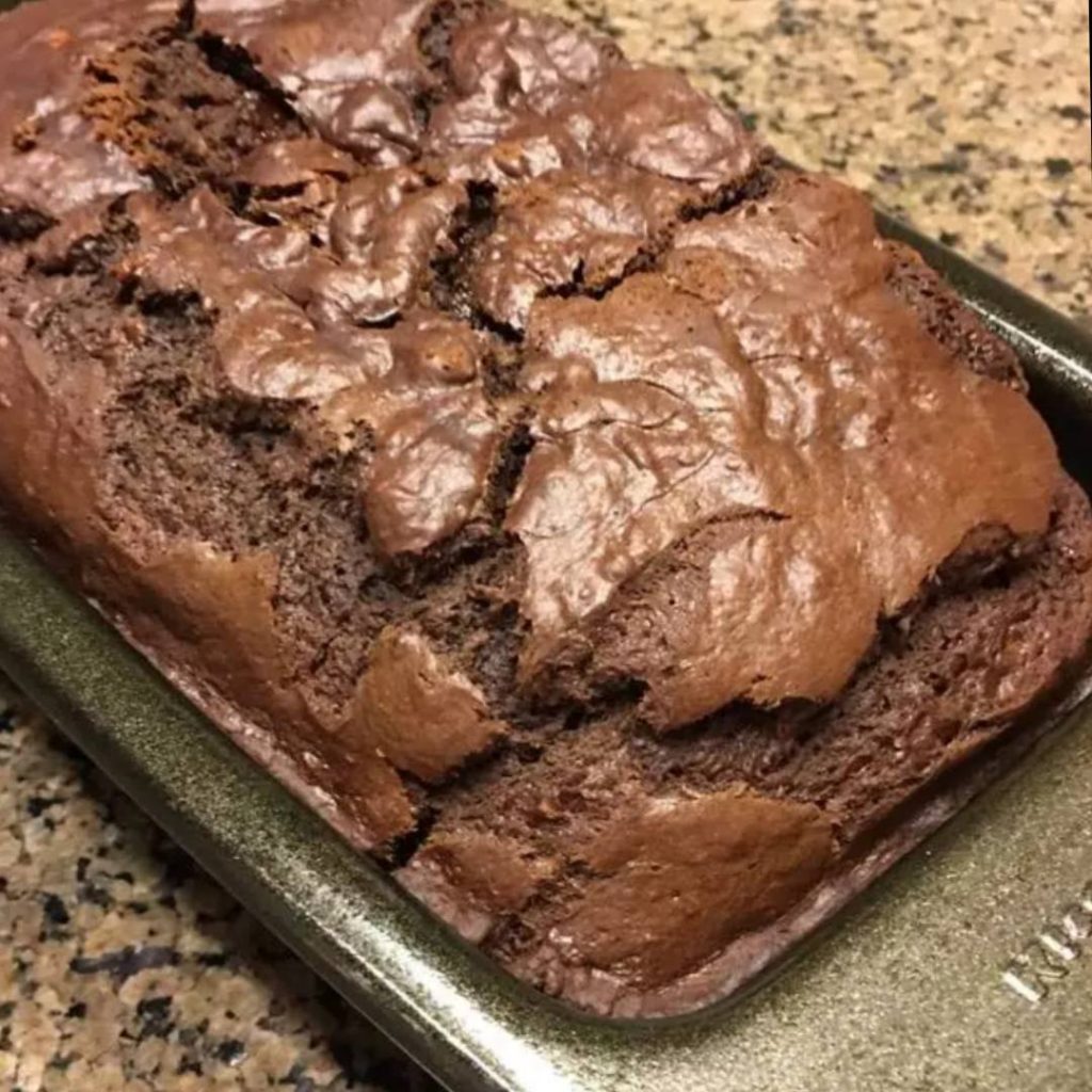 HOT FUDGE BROWNIE BREAD - Viral Recipes